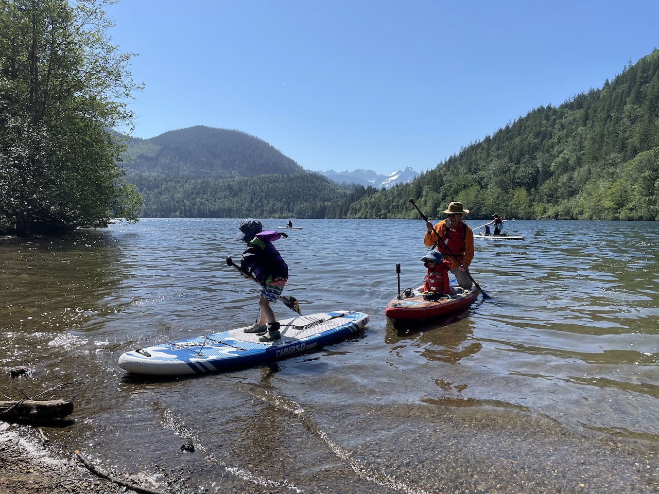 Hicks Lake Paddle – Sasquatch Provincial Park - Outdoor Family