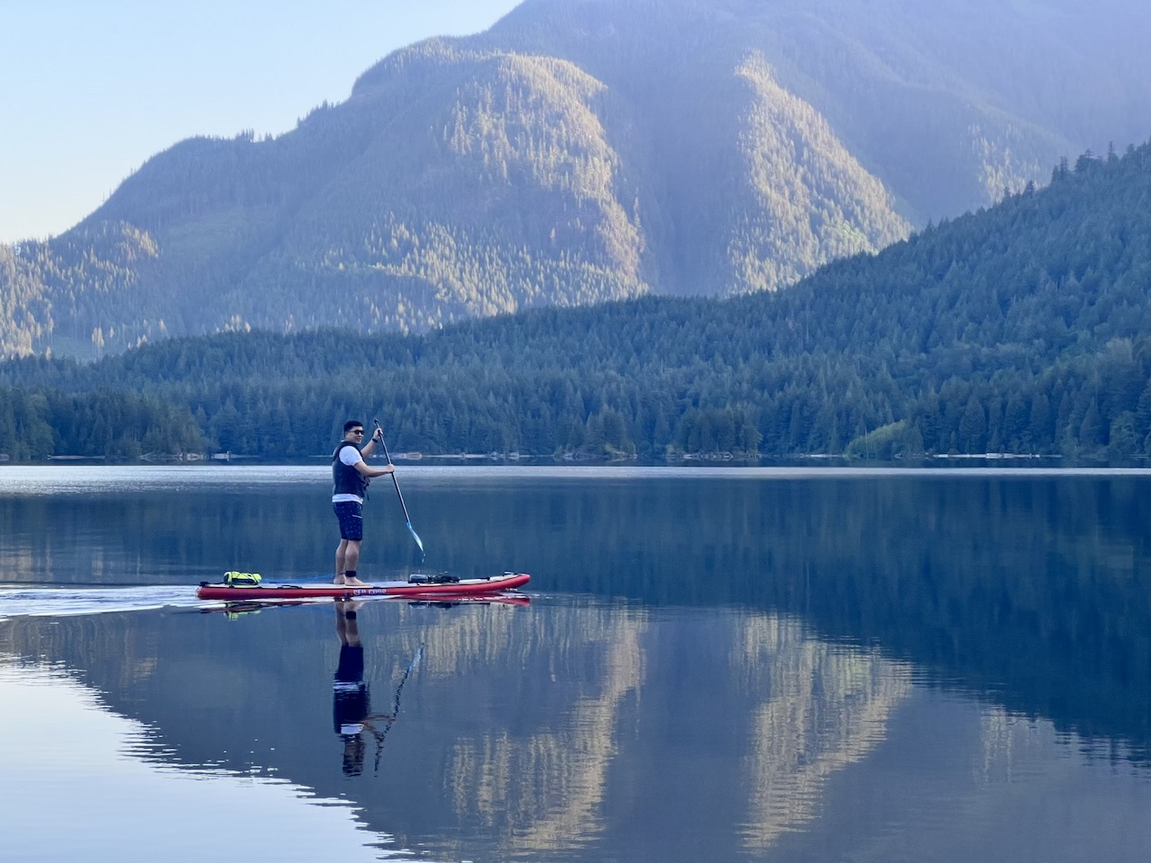 Hicks Lake Paddle – Sasquatch Provincial Park - Outdoor Family